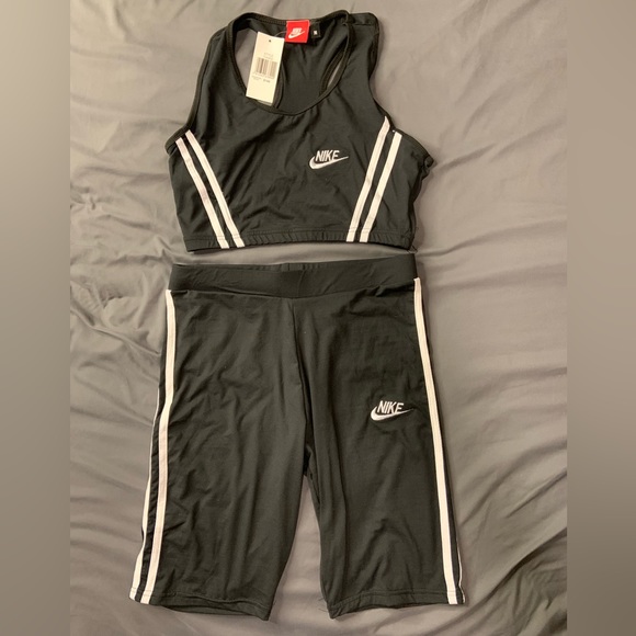 Nike | Shorts | Nike Set | Poshmark